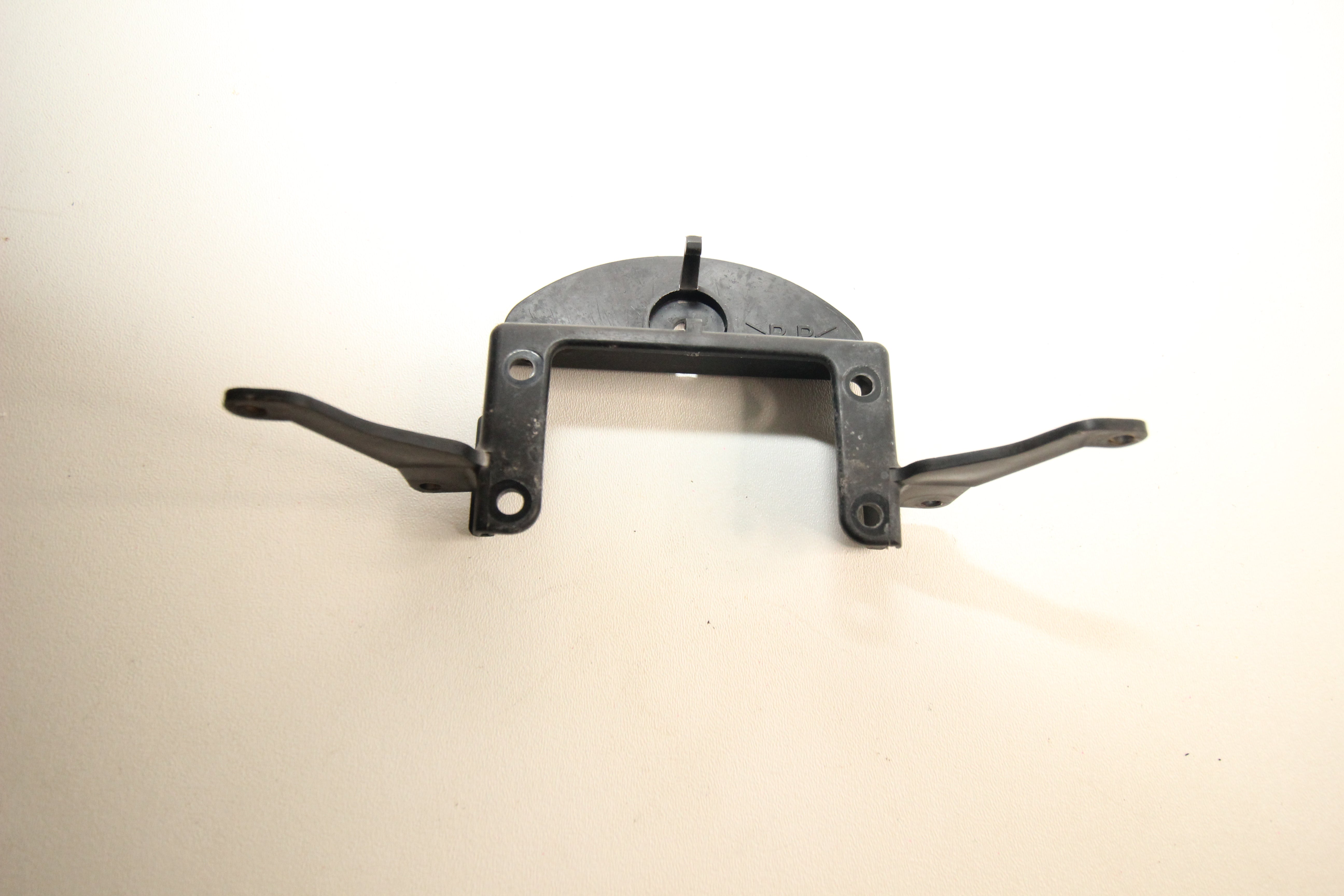 Yamaha WaveRunner 1997-2008 GP XL OEM Handlebar Pad Bracket Part GP7-U