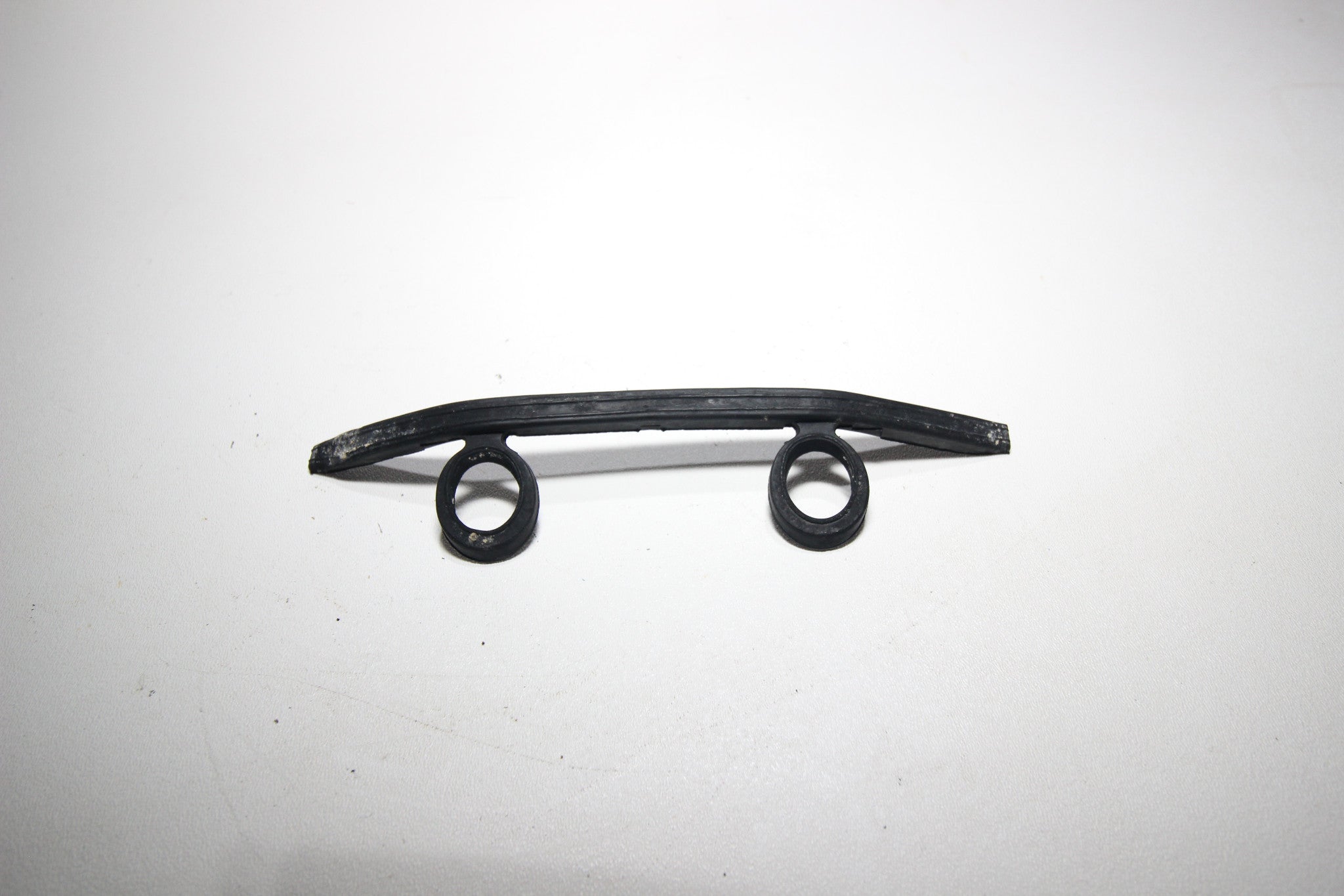 99 KAWASAKI JET SKI ULTRA 150 JET PUMP BRACKET TRIM SEAL